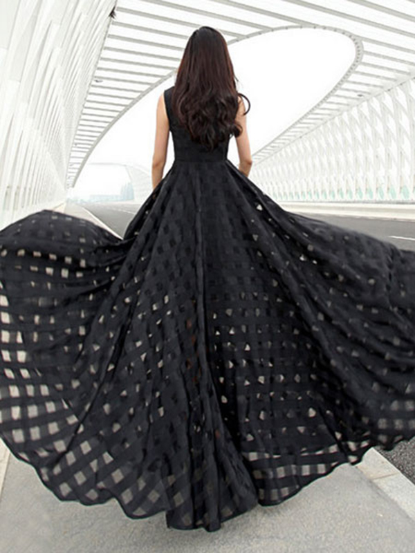 Black Cut Out Polyester Maxi Dress for Women - TD Mercado