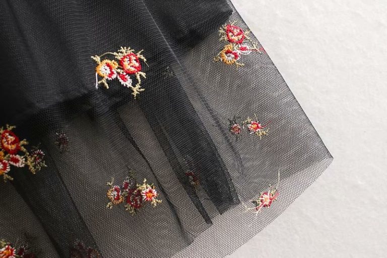 Elegant Lace Embroidery Sweet Ruffles Transparent Short Dress - TD Mercado