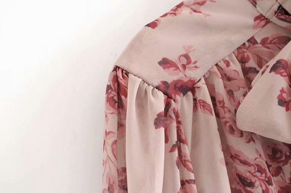 Floral Print Turtleneck Blouse Shirts - TD Mercado