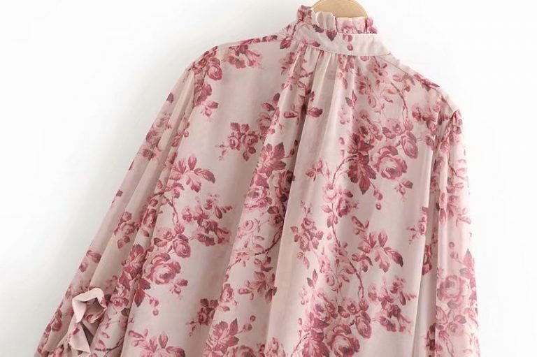 Floral Print Turtleneck Blouse Shirts - TD Mercado